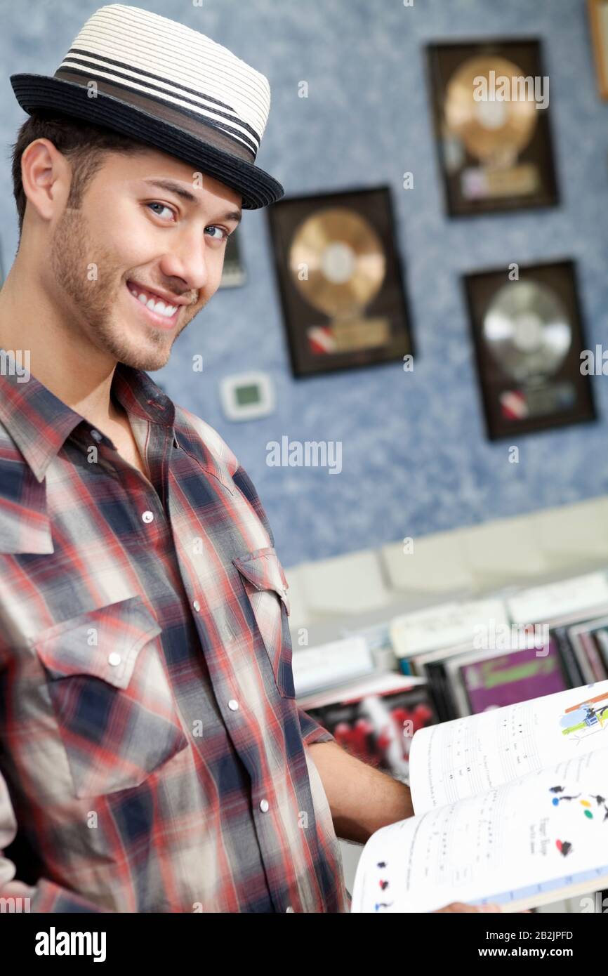 Adult book store usa hi-res stock photography and images - Alamy