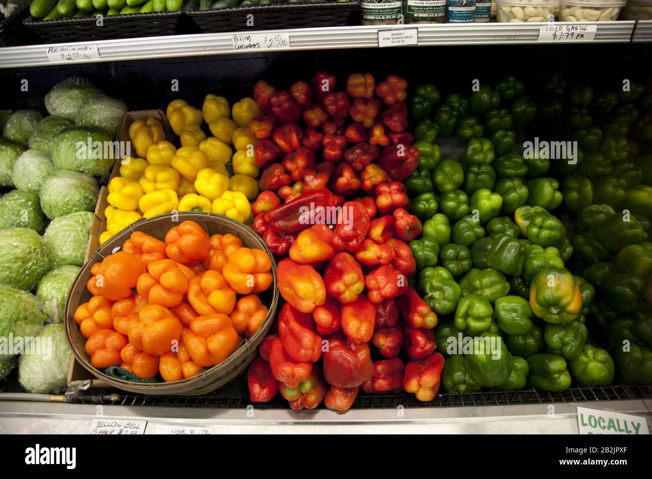 Bell peppers in desert hi-res stock photography and images - Alamy
