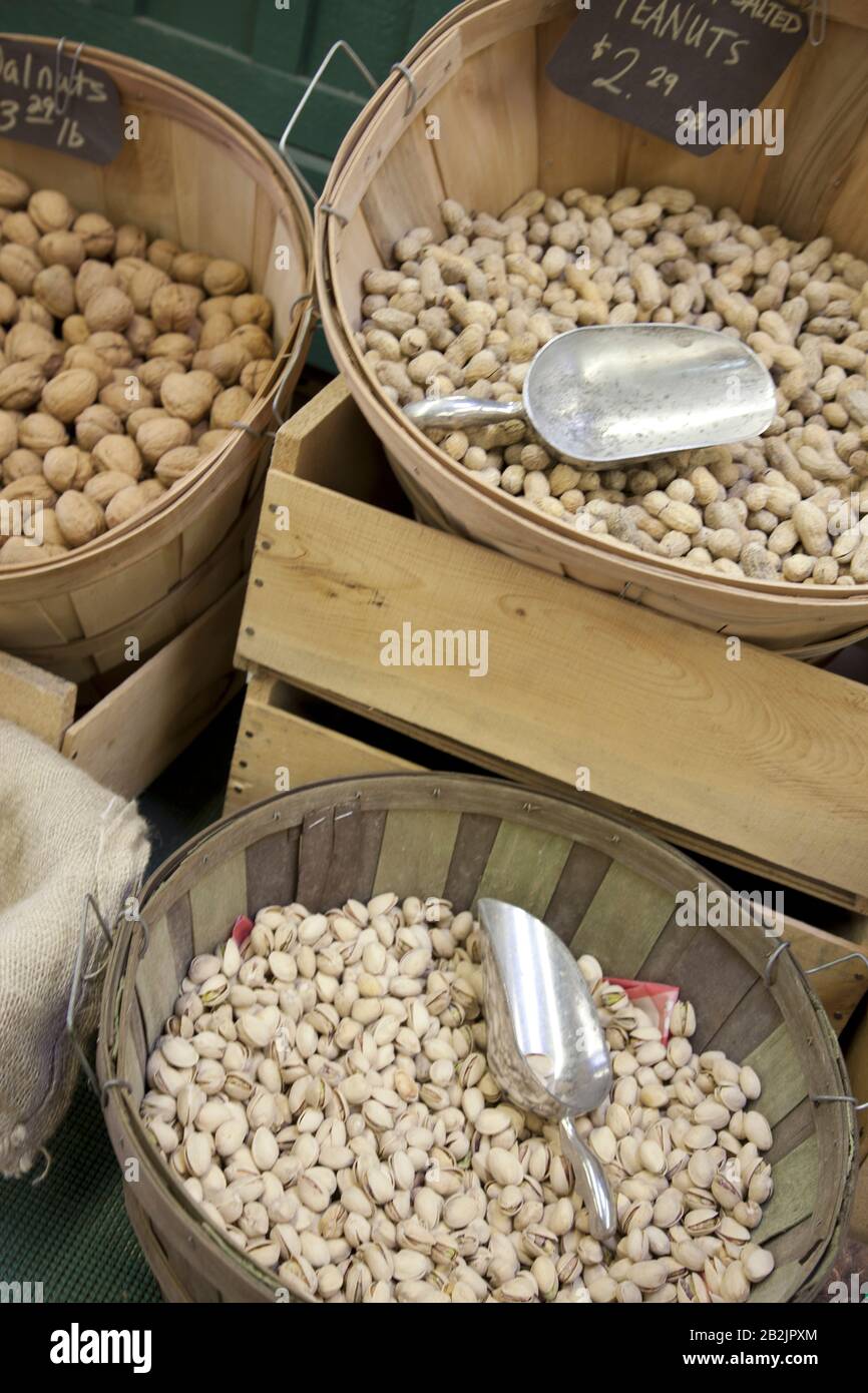 Fruits in basket on display in farmer's market Stock Photo - Alamy