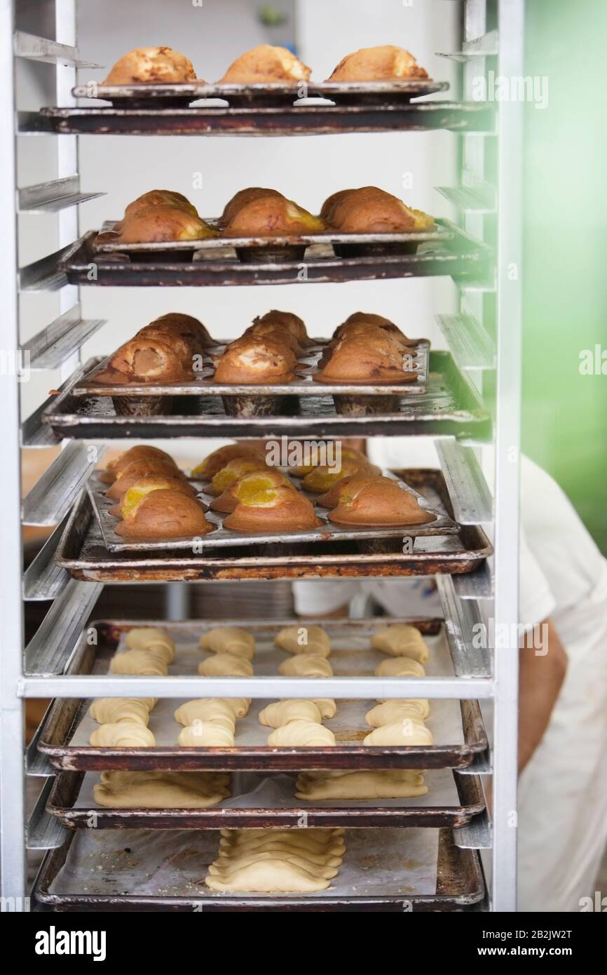 Bread cart hi-res stock photography and images - Alamy