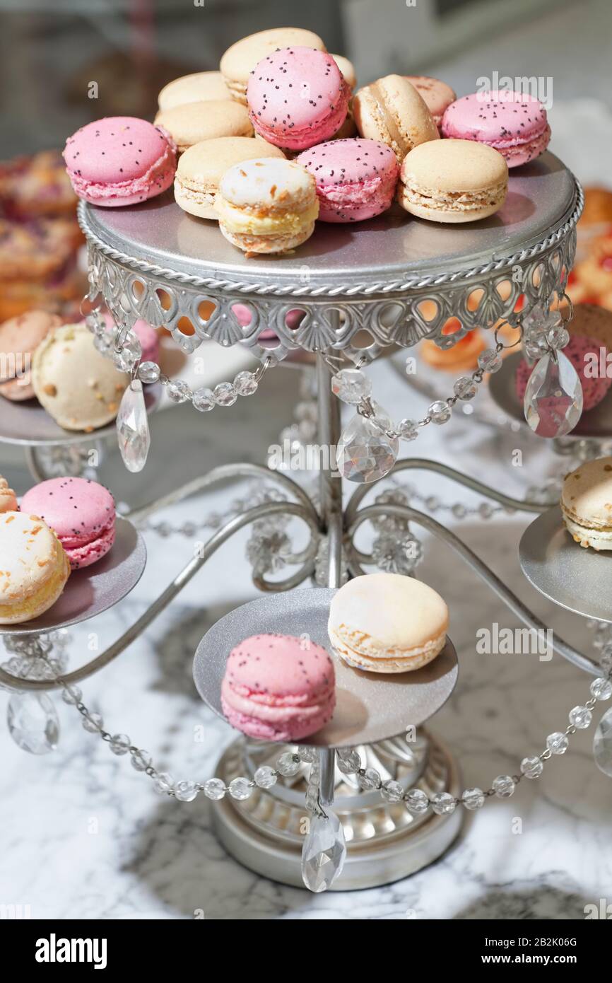 Close-up of macaroons on cake stand Stock Photo - Alamy