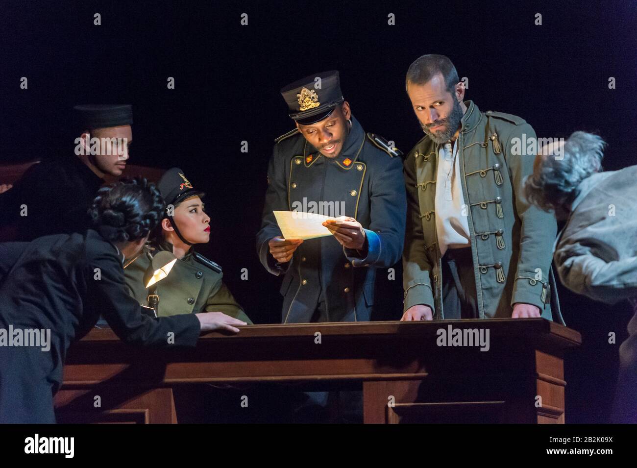 Kidd pivot the you show hi-res stock photography and images - Alamy