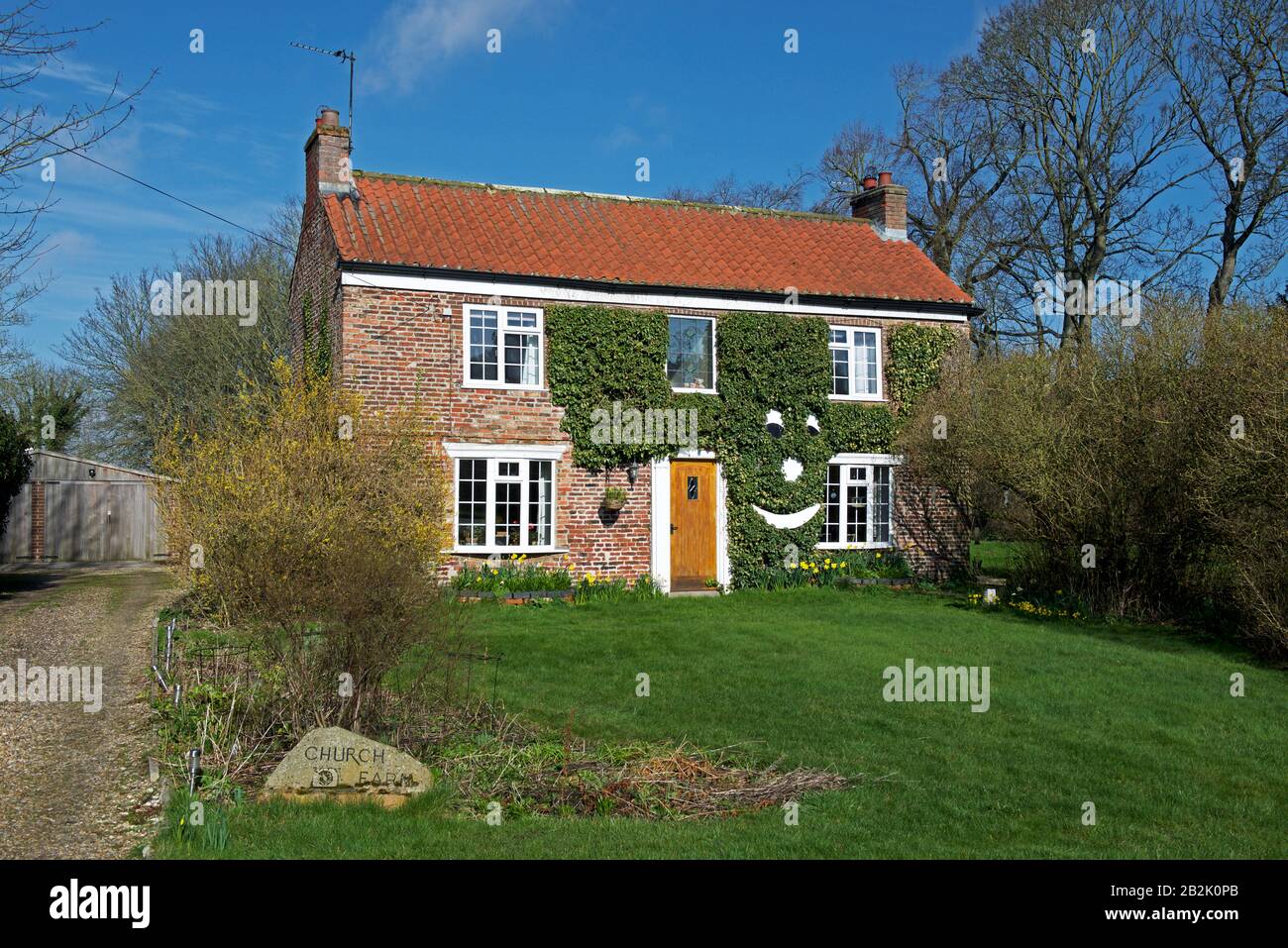 Happy house hi-res stock photography and images - Alamy