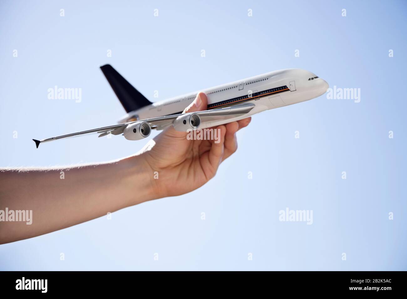 Flying toy airplane hi-res stock photography and images - Alamy