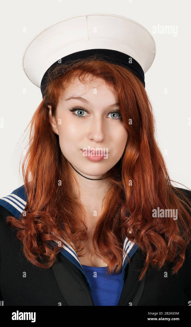 Sailors uniform hi-res stock photography and images - Alamy