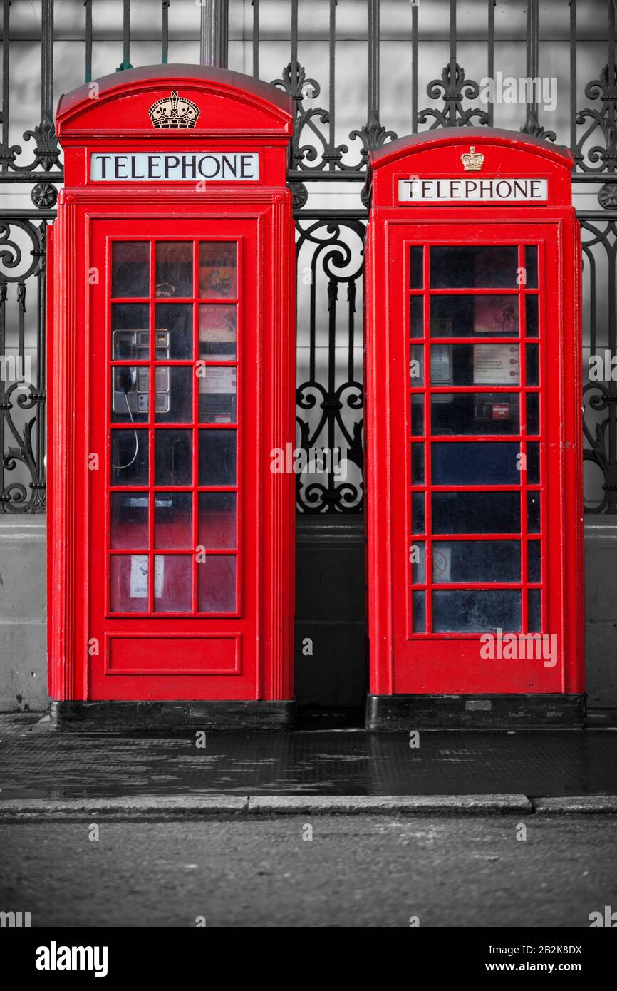 Pay telephone booths hi-res stock photography and images - Alamy