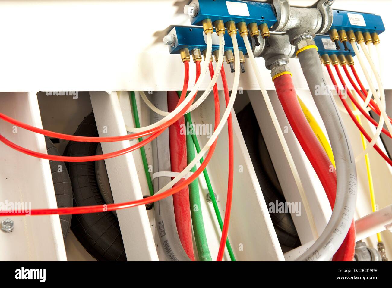 Cables and wires on a machine Stock Photo - Alamy