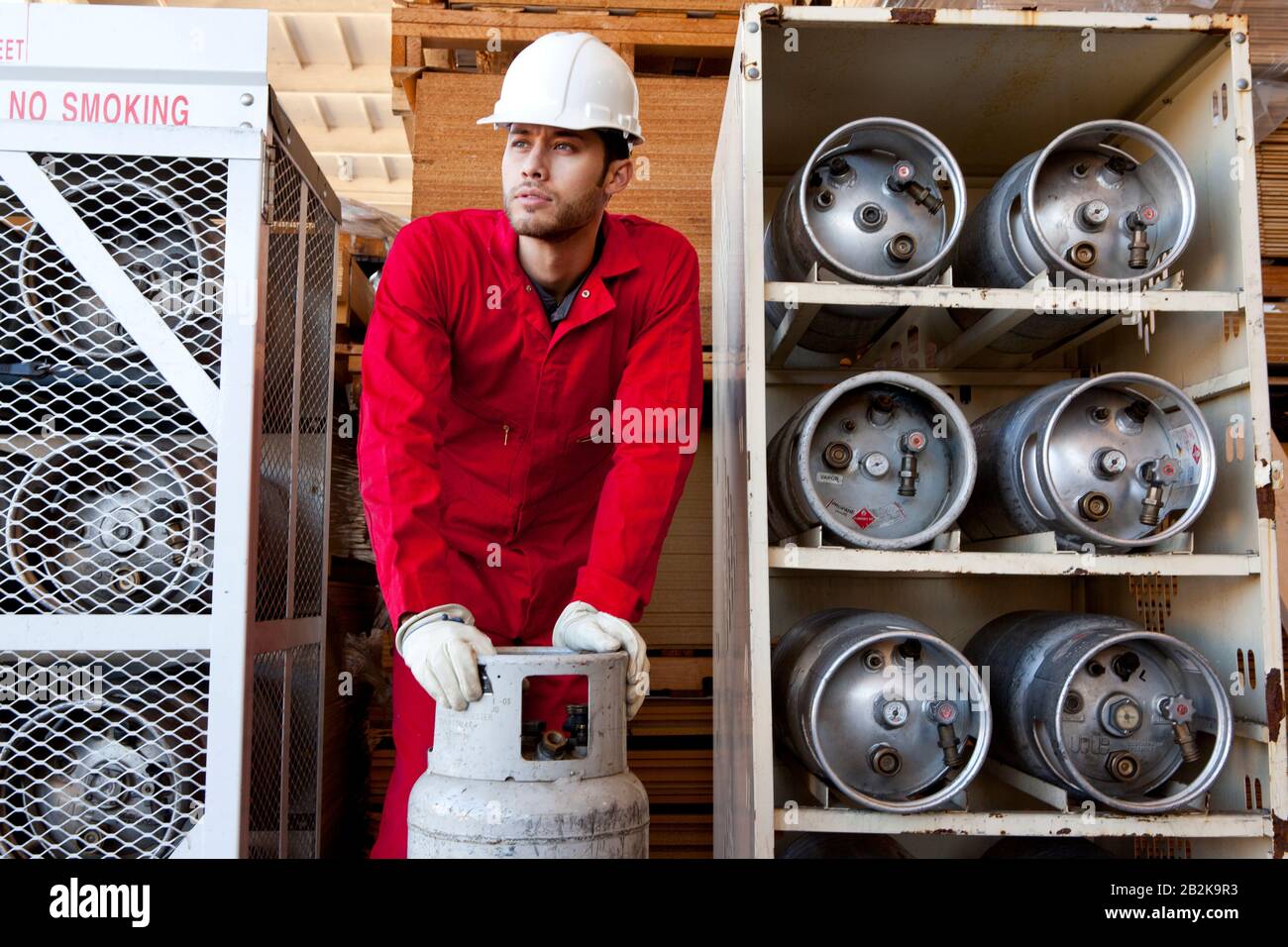 Male worker checking gas hi-res stock photography and images - Alamy