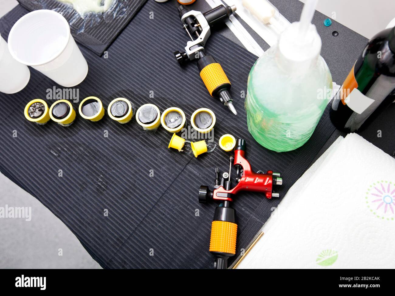 The ink shop tattoo parlor hi-res stock photography and images - Alamy