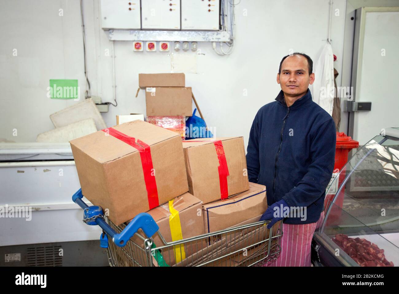 Indian manual labour uk hi-res stock photography and images - Alamy