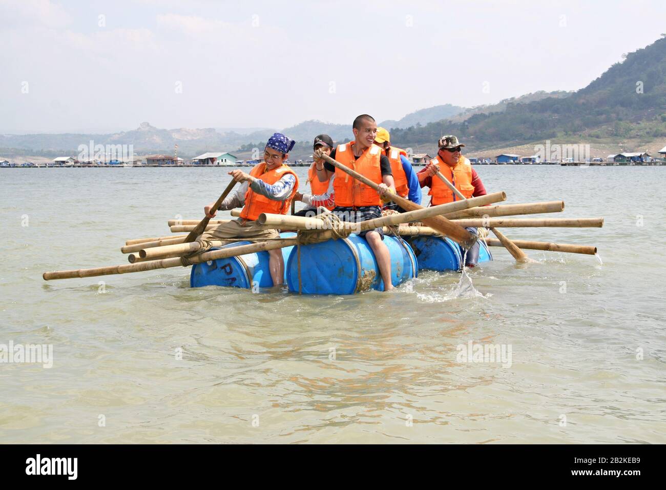 Plastic rowing boat hi-res stock photography and images - Alamy