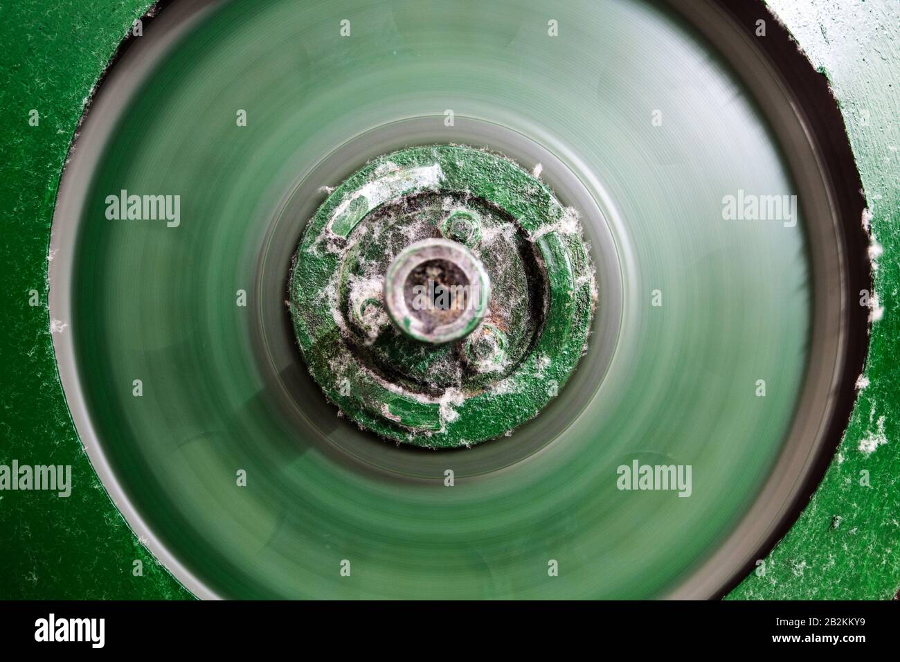 Clutch system hi-res stock photography and images - Alamy