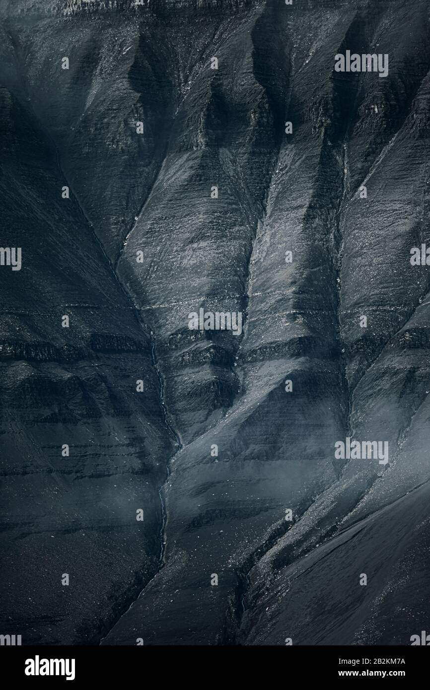 Section mountain hi-res stock photography and images - Alamy