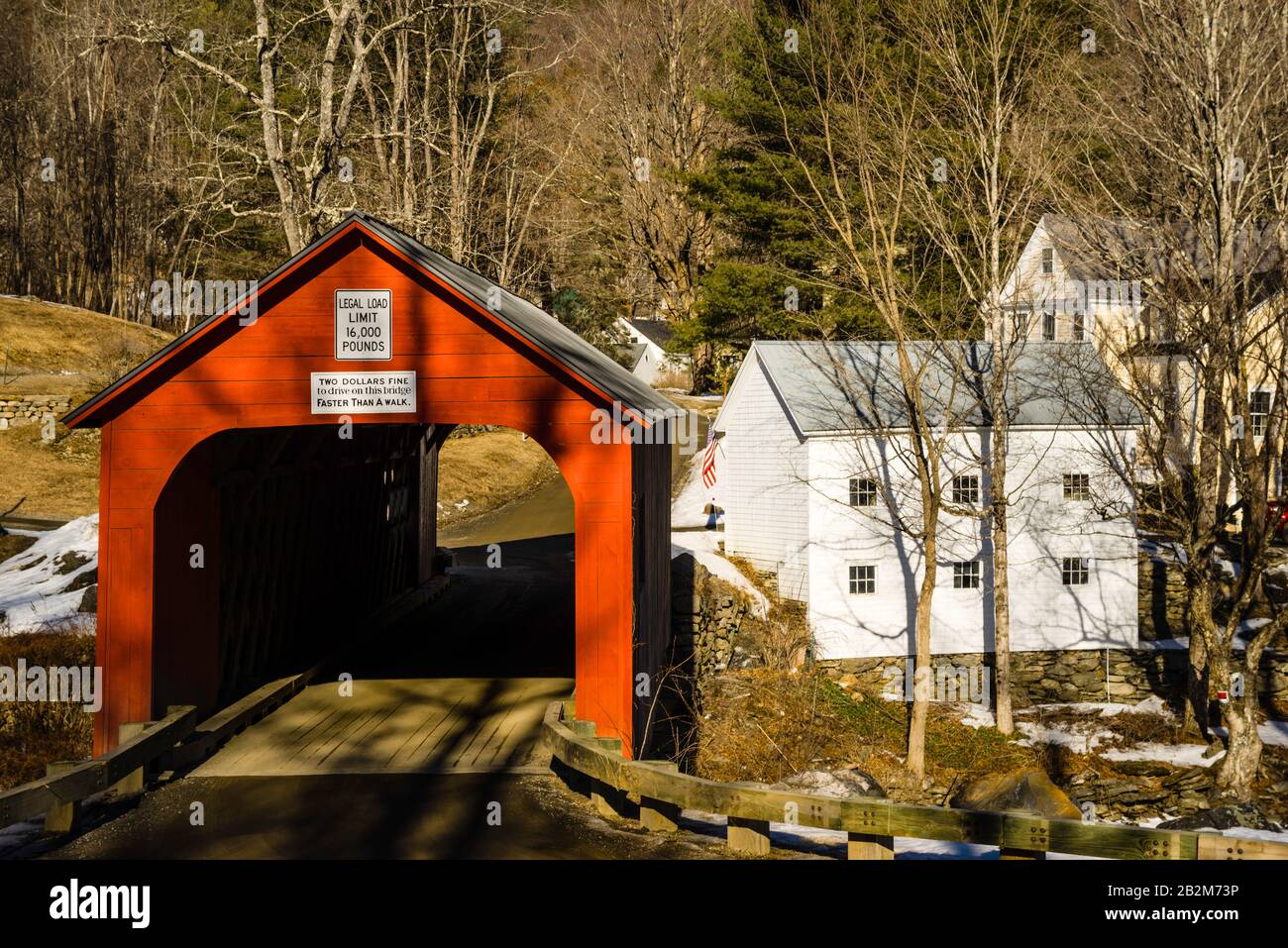 Green river covered bridge guilford hi-res stock photography and images ...