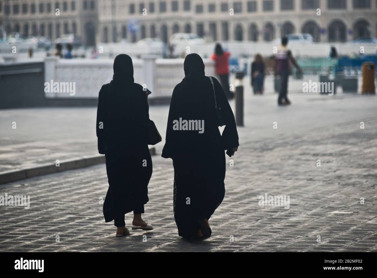 Muslim burka hi-res stock photography and images - Alamy