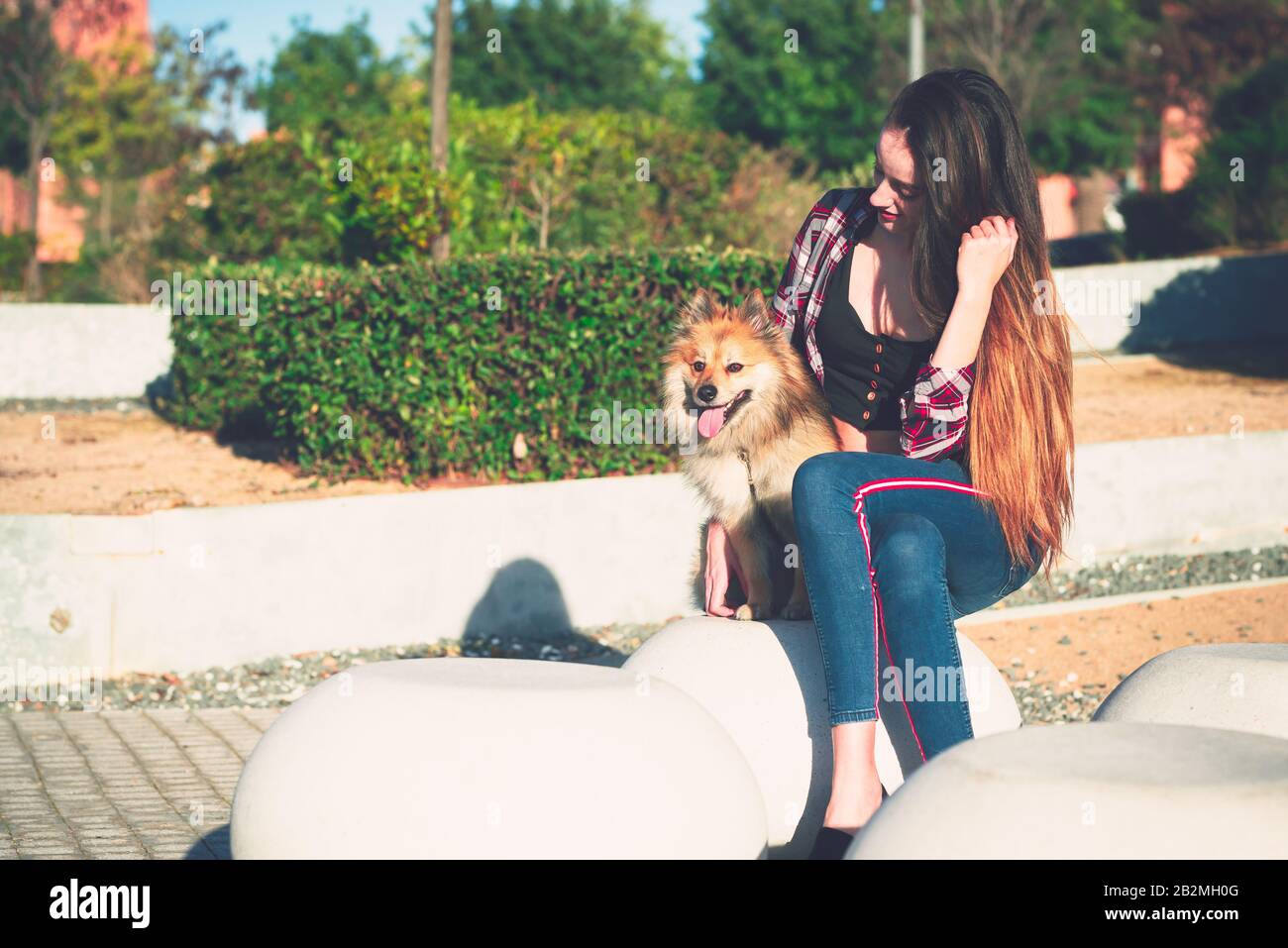 Smiling young woman pet hi-res stock photography and images - Alamy