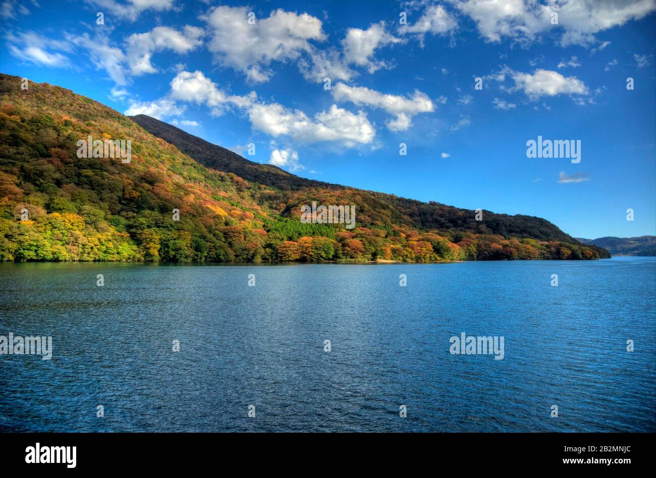 Ashi lake in Hakone, Japan at autumn tourism season Stock Photo - Alamy