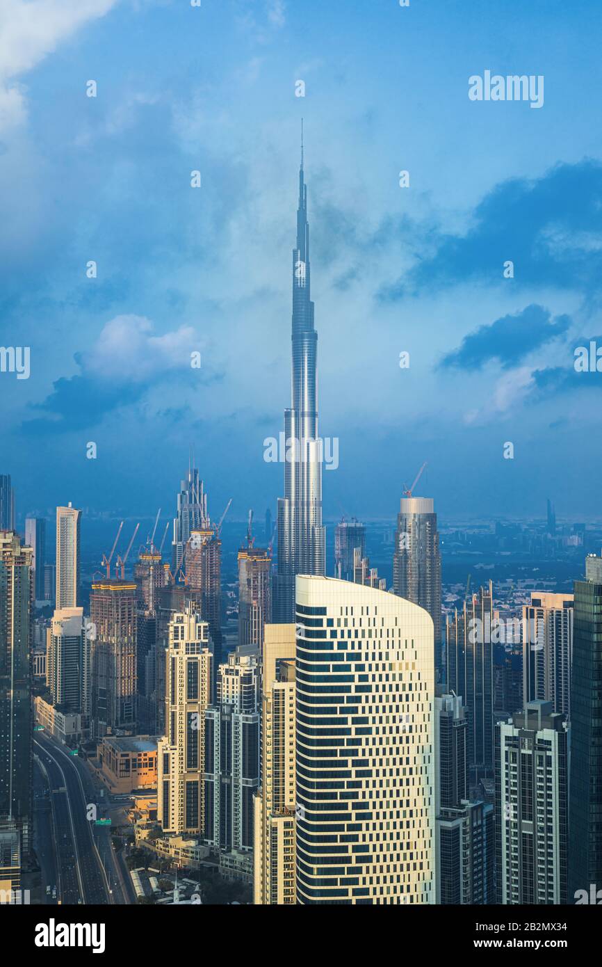 Dubai city skyline at sunset hi-res stock photography and images - Alamy