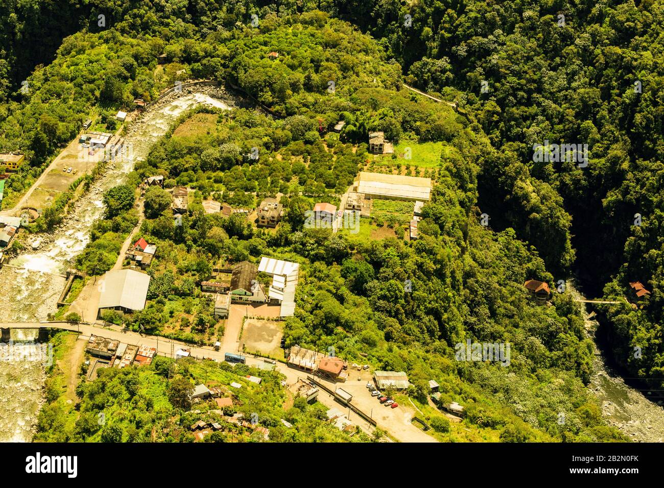 Village of the andes hi-res stock photography and images - Alamy
