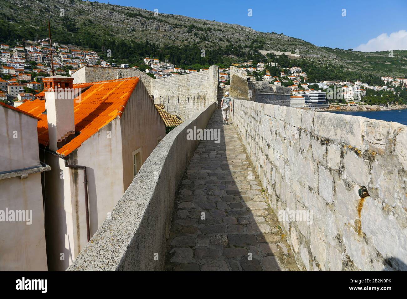 The medieval city walls, Dubrovnik, Croatia Stock Photo - Alamy