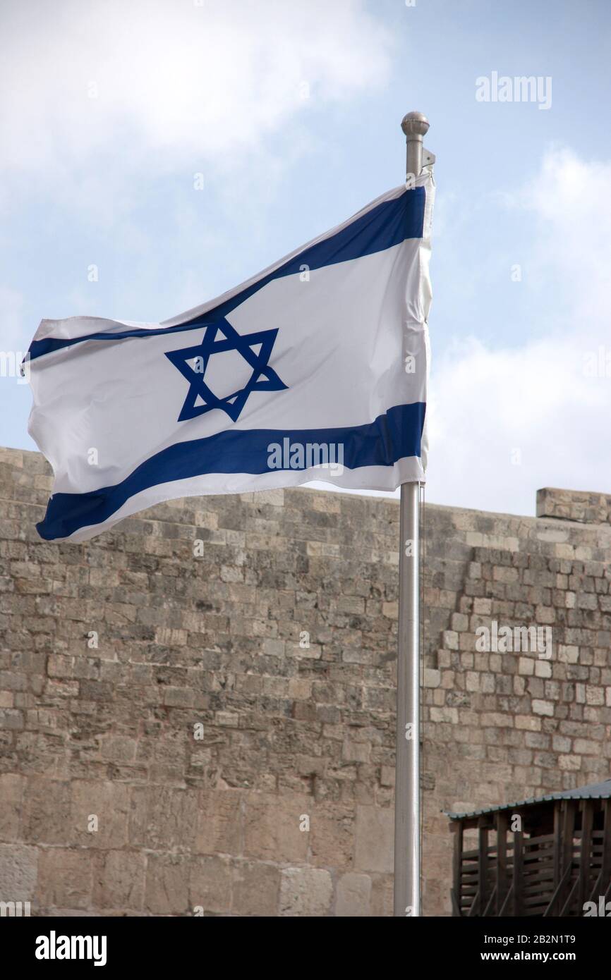 Flag of state of Israel over western wall in jerusalem Stock Photo - Alamy