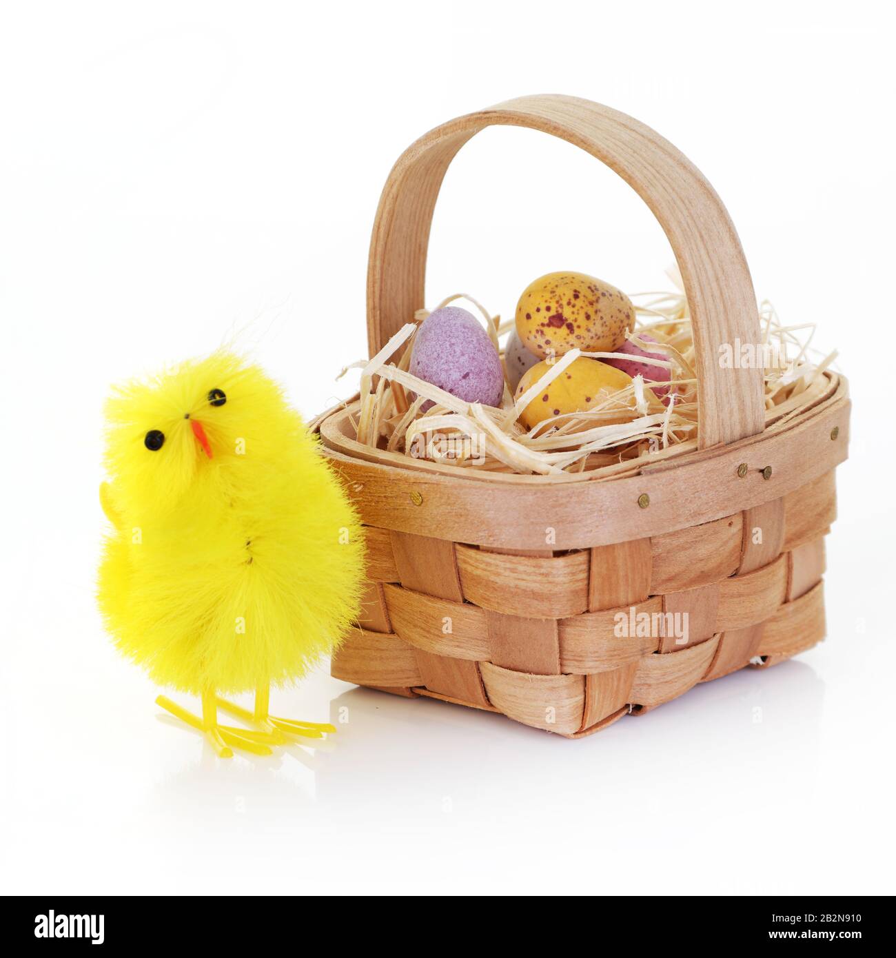 Cute basket straw icon hi-res stock photography and images - Alamy
