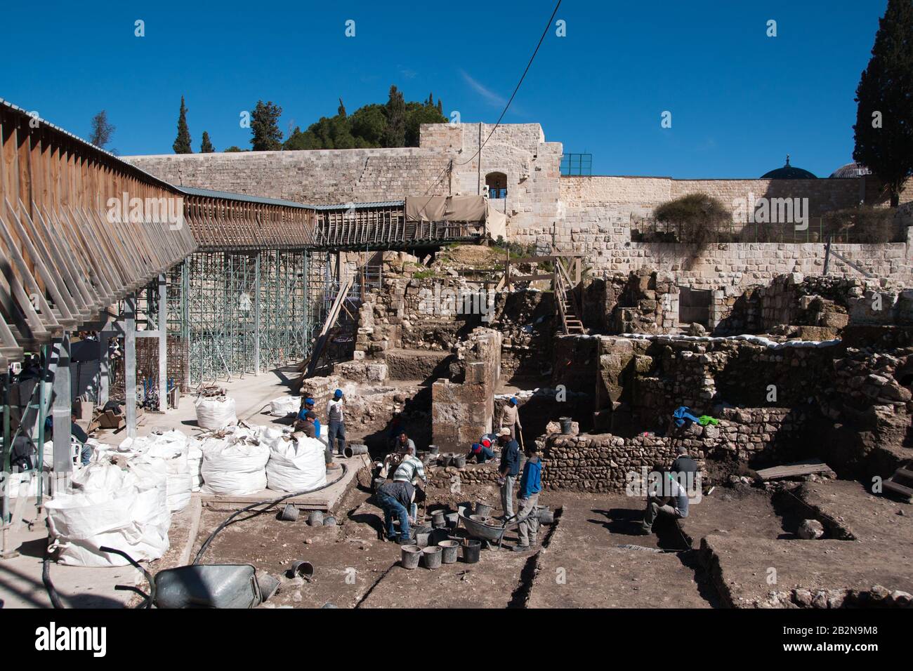 Mosque archaeology and pray on jerusalem temple mount Stock Photo - Alamy