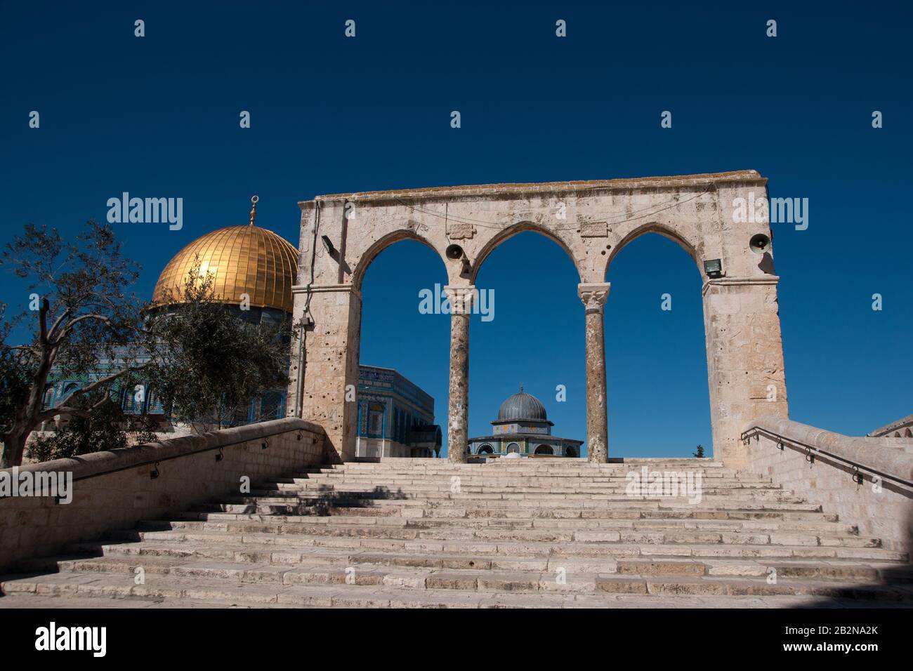 Mosque archaeology and pray on jerusalem temple mount Stock Photo - Alamy