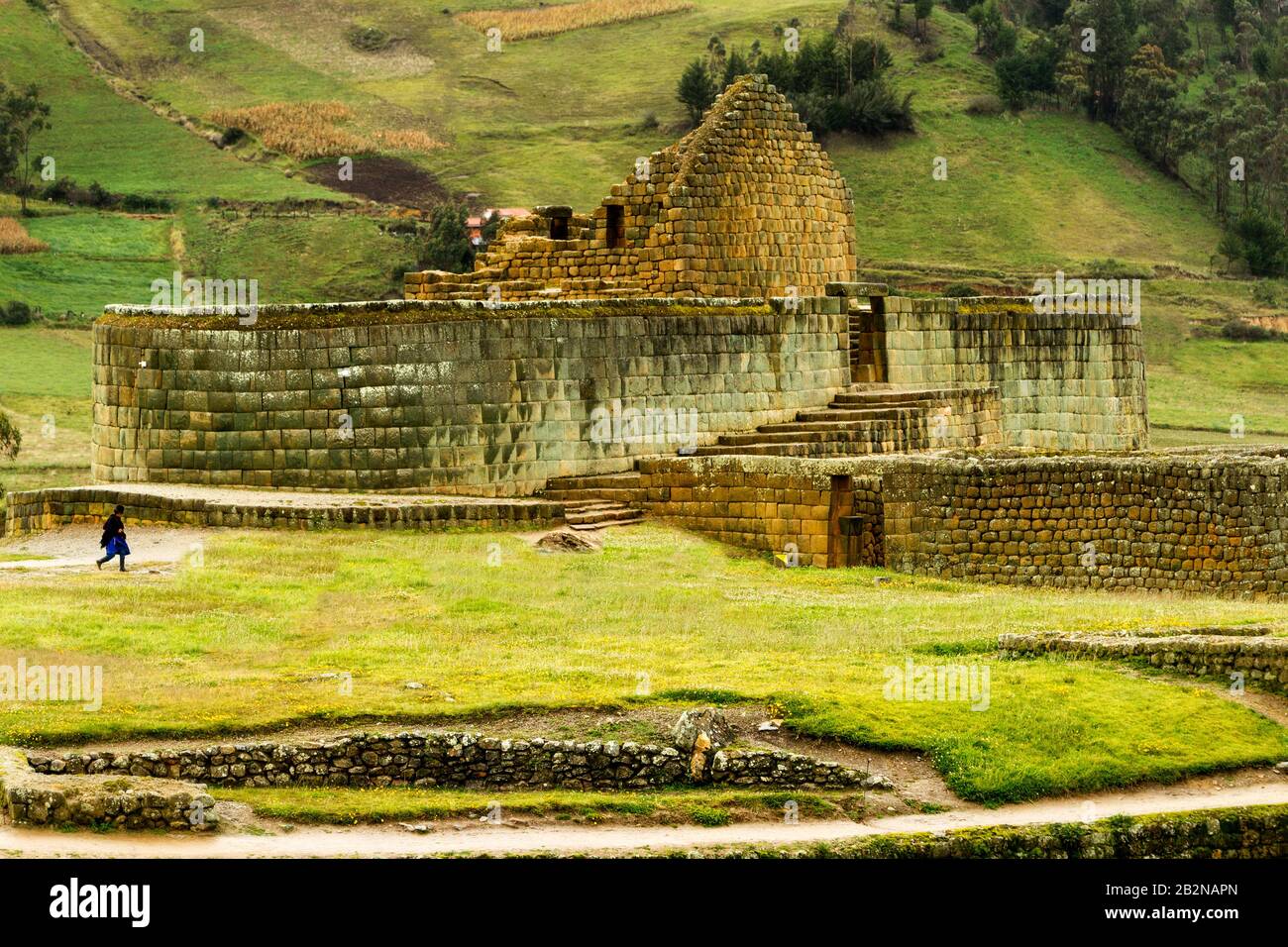 Ingapirca Ruins The Most Important Inca Civilization Construction In ...