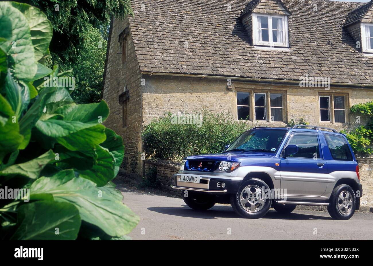 1999 mitsubishi pinin hi-res stock photography and images - Alamy