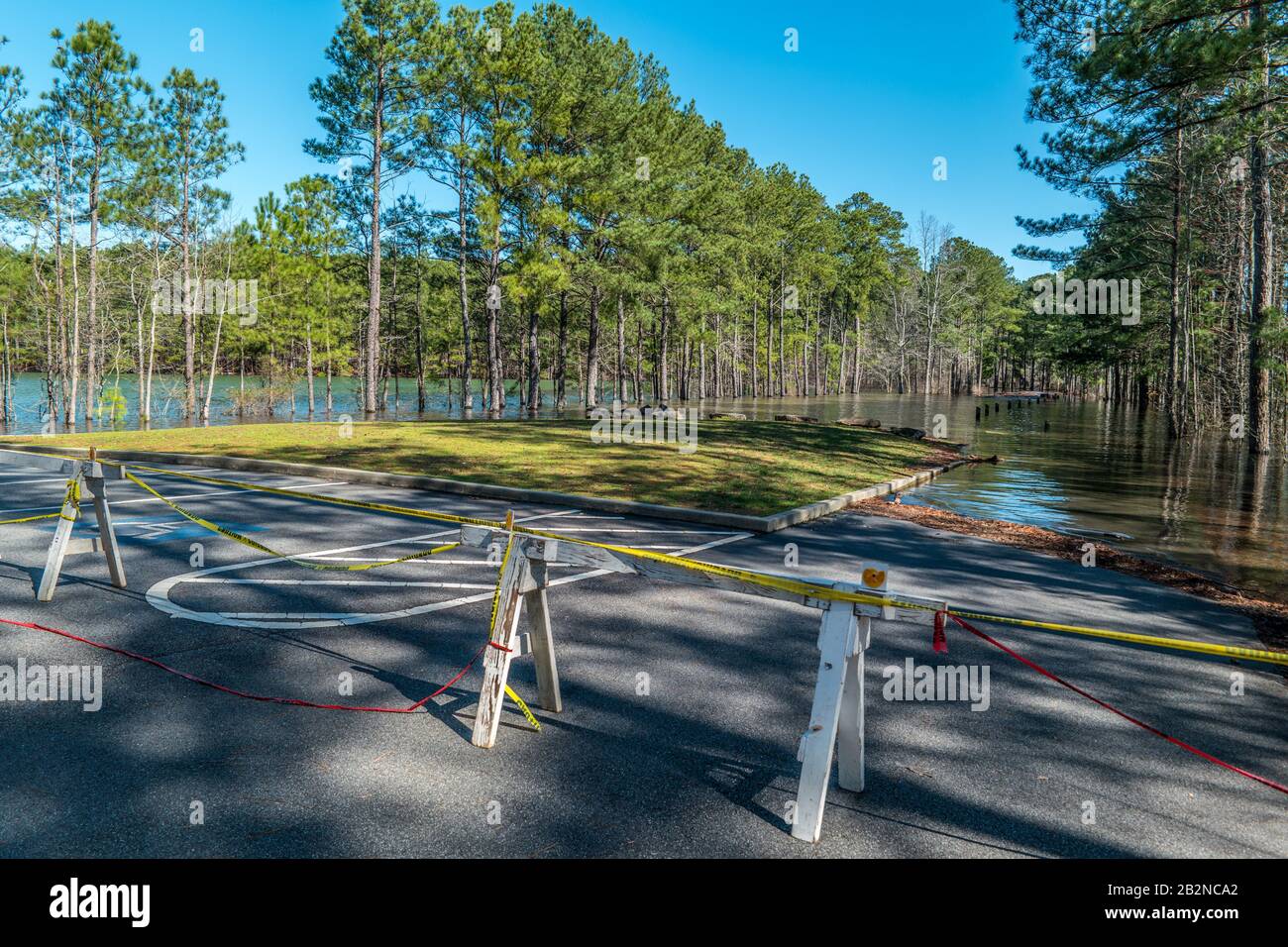 Lake lanier flood hi-res stock photography and images - Alamy