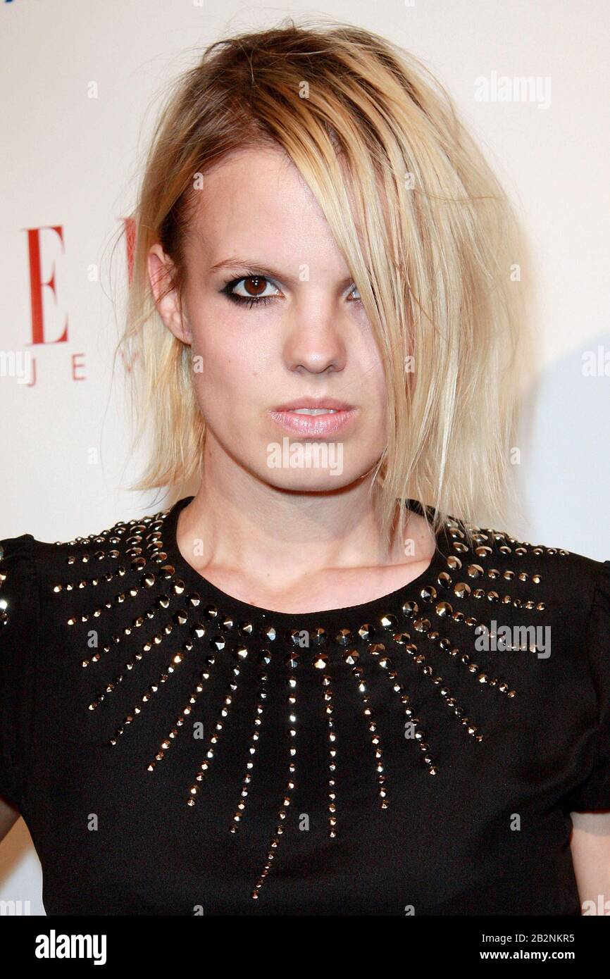 Becka Kelly's Instagram, Twitter & Facebook on IDCrawl