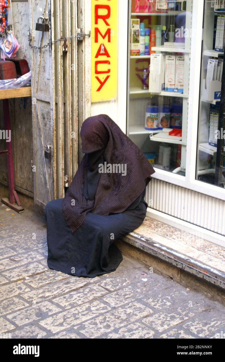 Paranja hi-res stock photography and images - Alamy