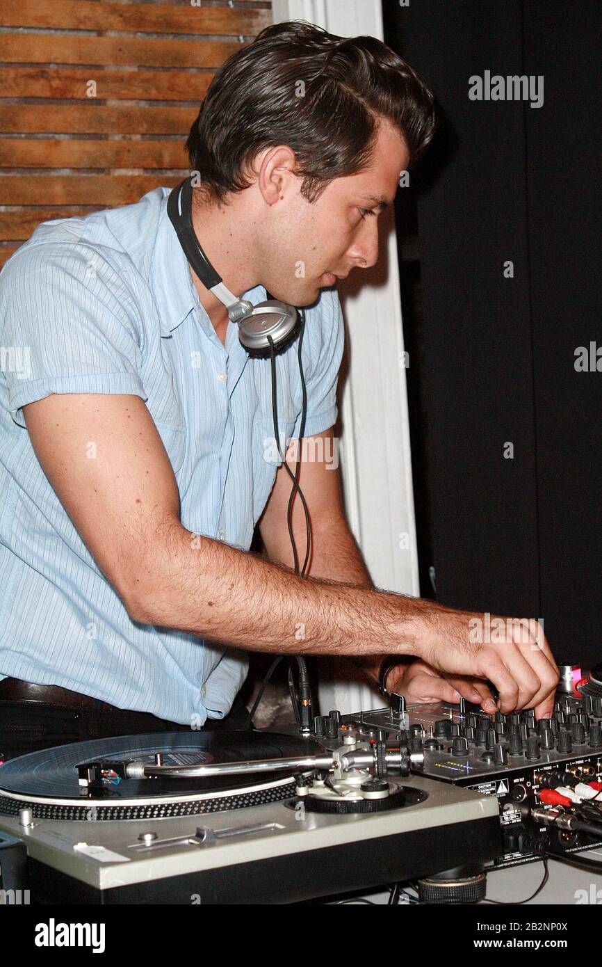 New York, NY, USA. 17 September, 2009. DJ Mark Ronson at the ...