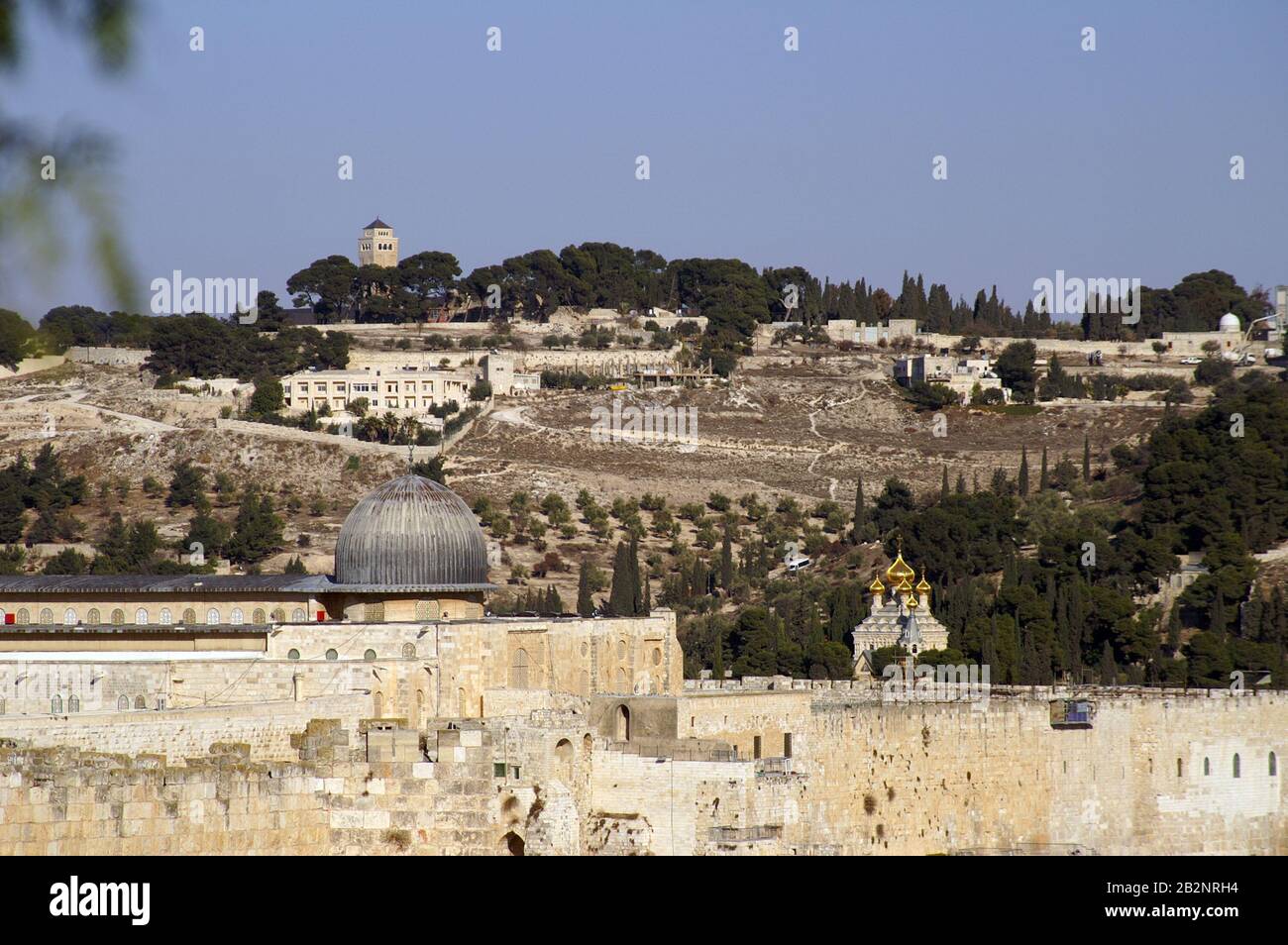 Israel palestine dividing wall hi-res stock photography and images - Alamy