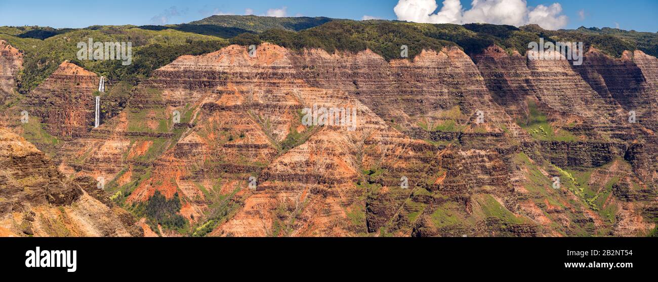Broad panorama of the red rocks of Waimea canyon from the Waipo'o Falls ...
