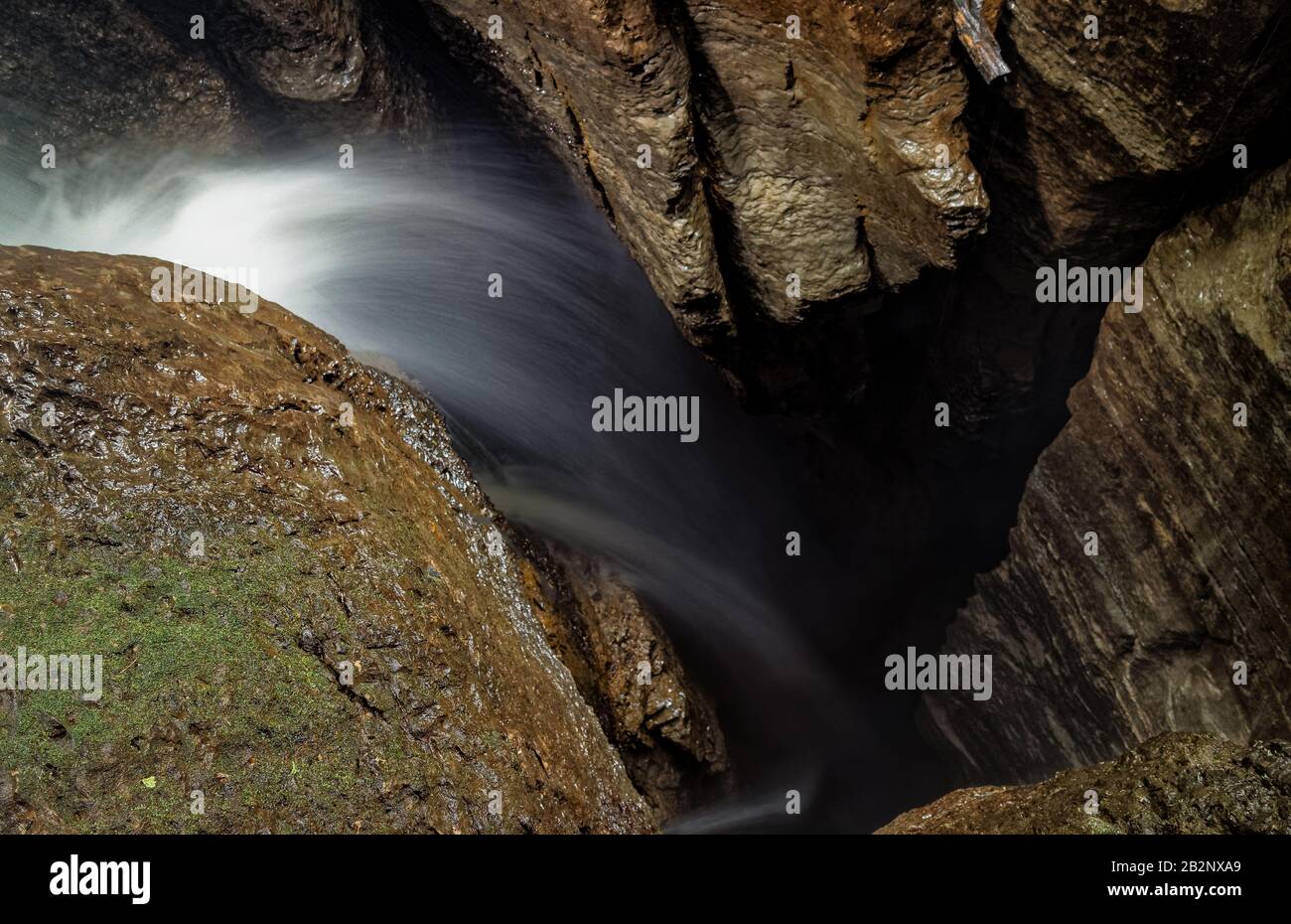 Large cave passage hi-res stock photography and images - Alamy