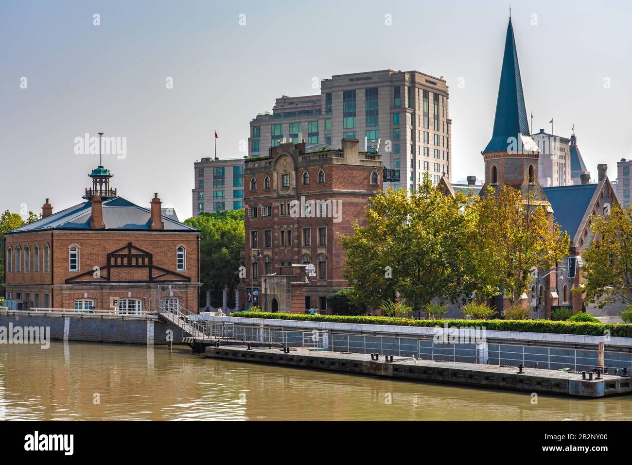 Former shanghai rowing club hi-res stock photography and images - Alamy