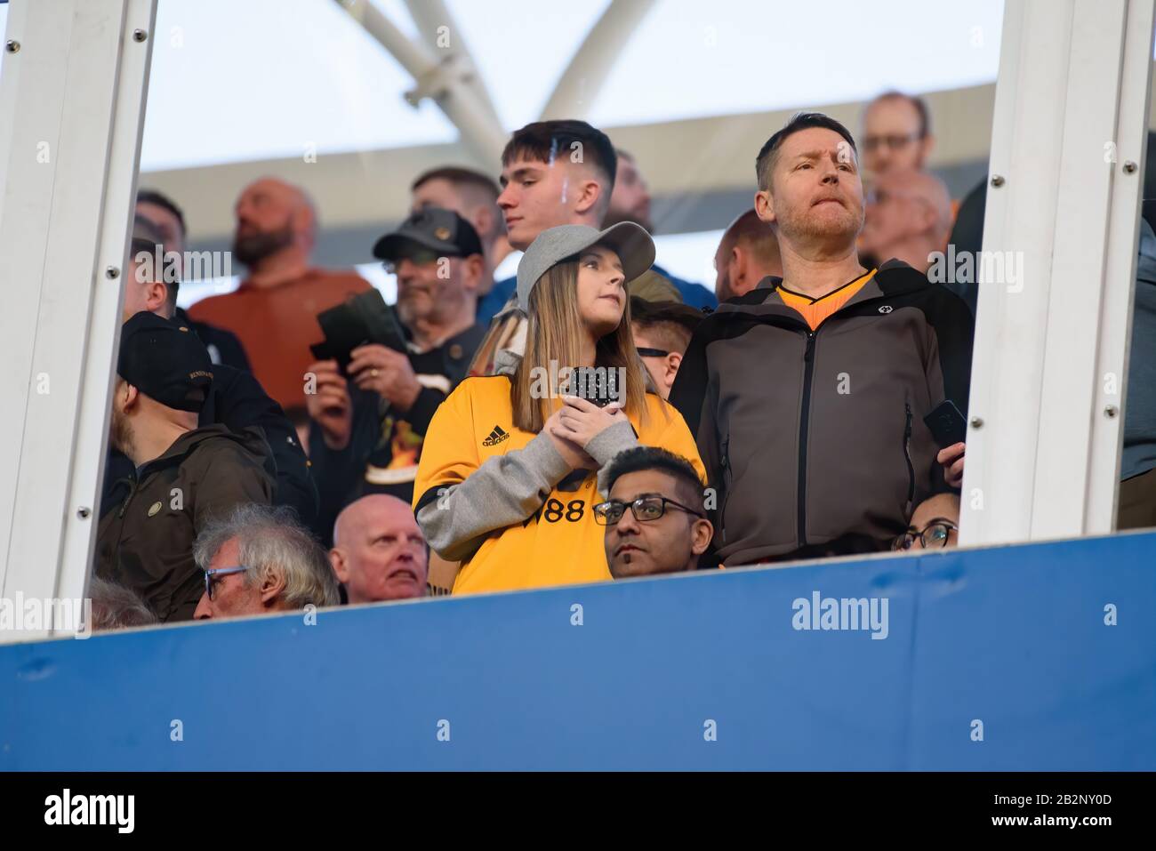 Wolves supporters hi-res stock photography and images - Alamy