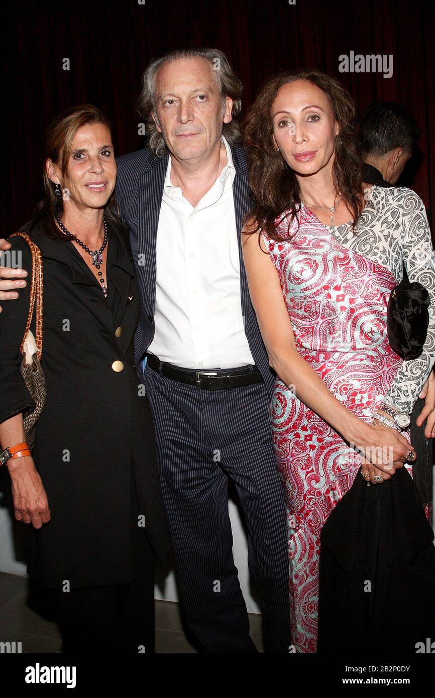 Amy guttman hi-res stock photography and images - Alamy