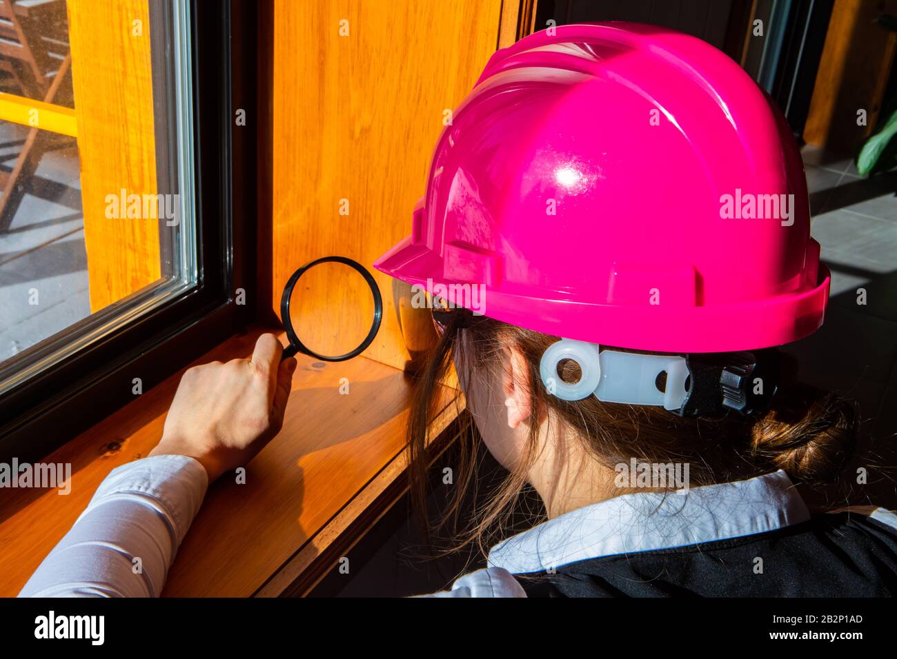 Energy leakage hi-res stock photography and images - Alamy