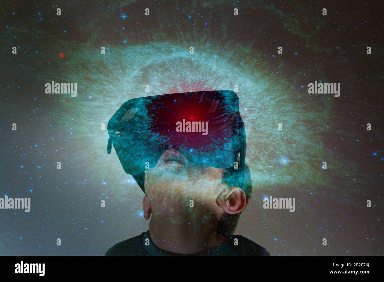 Child using new Virtual Reality, VR cardboard glasses Stock Photo - Alamy