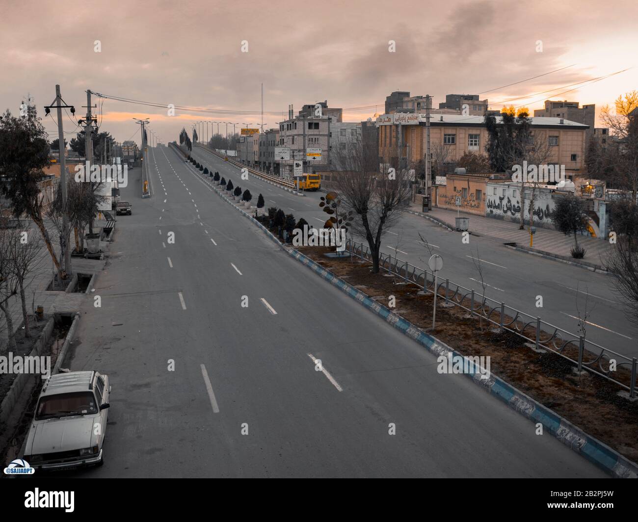 City street sunset empty hi-res stock photography and images - Alamy