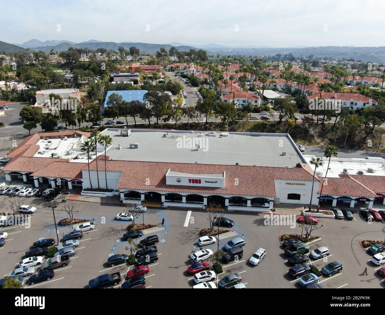Vons grocery store hi-res stock photography and images - Alamy