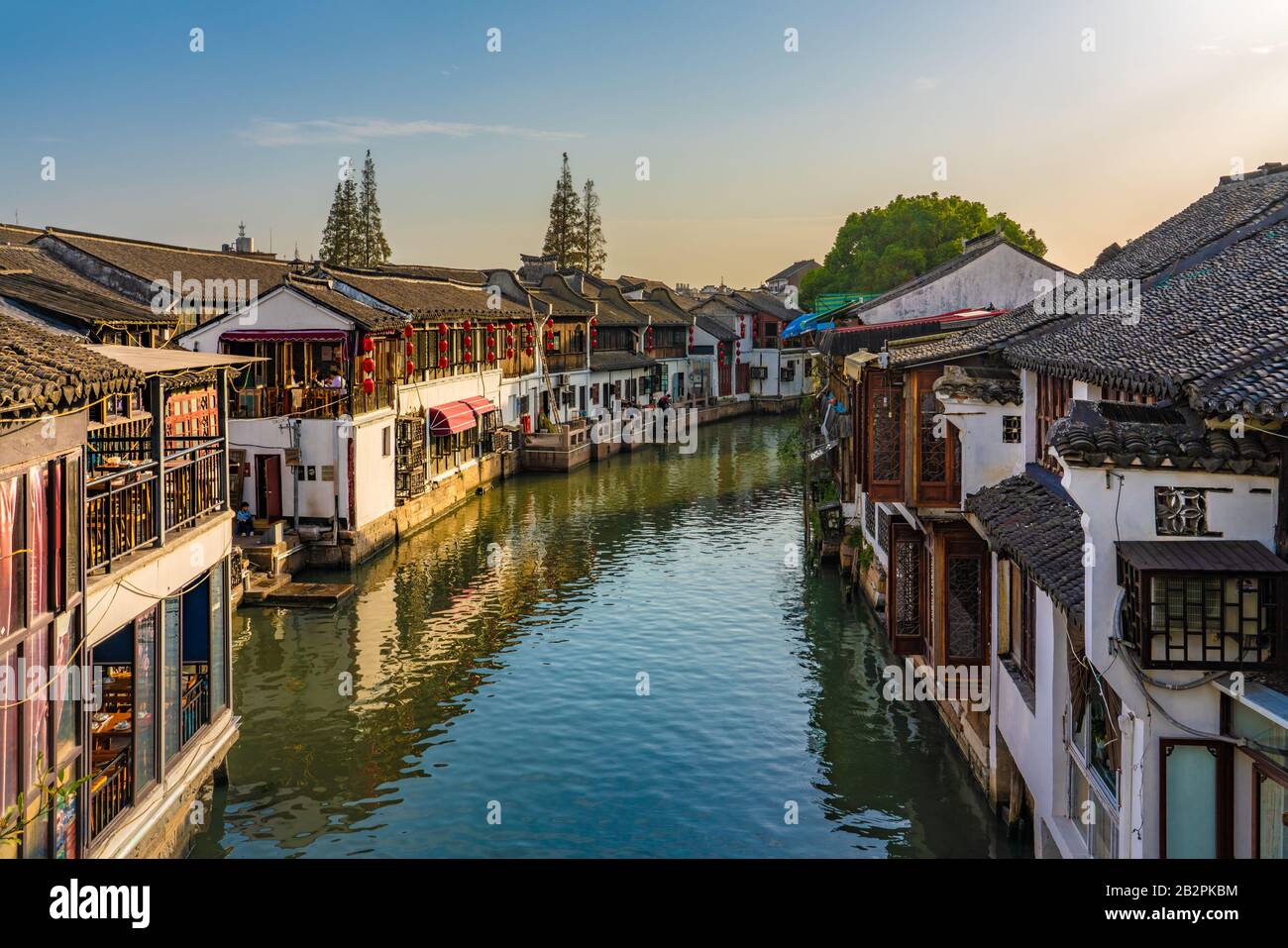 Beautiful chinese water town hi-res stock photography and images - Alamy