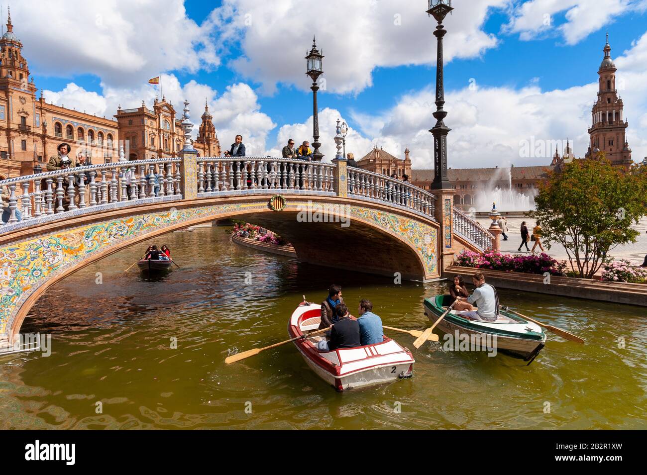 Seville landmarks hi-res stock photography and images - Alamy