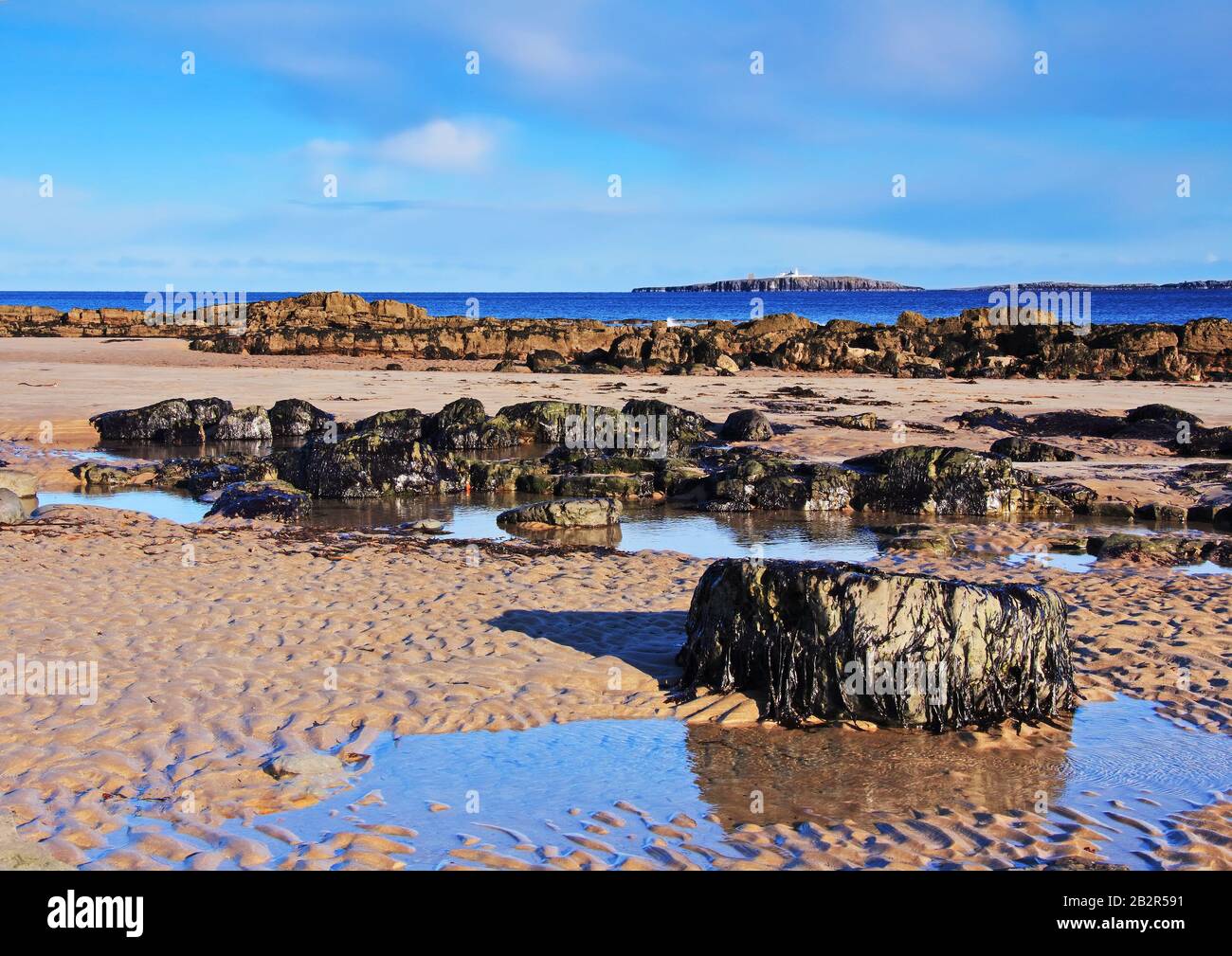 Coastal tranquillity hi-res stock photography and images - Alamy