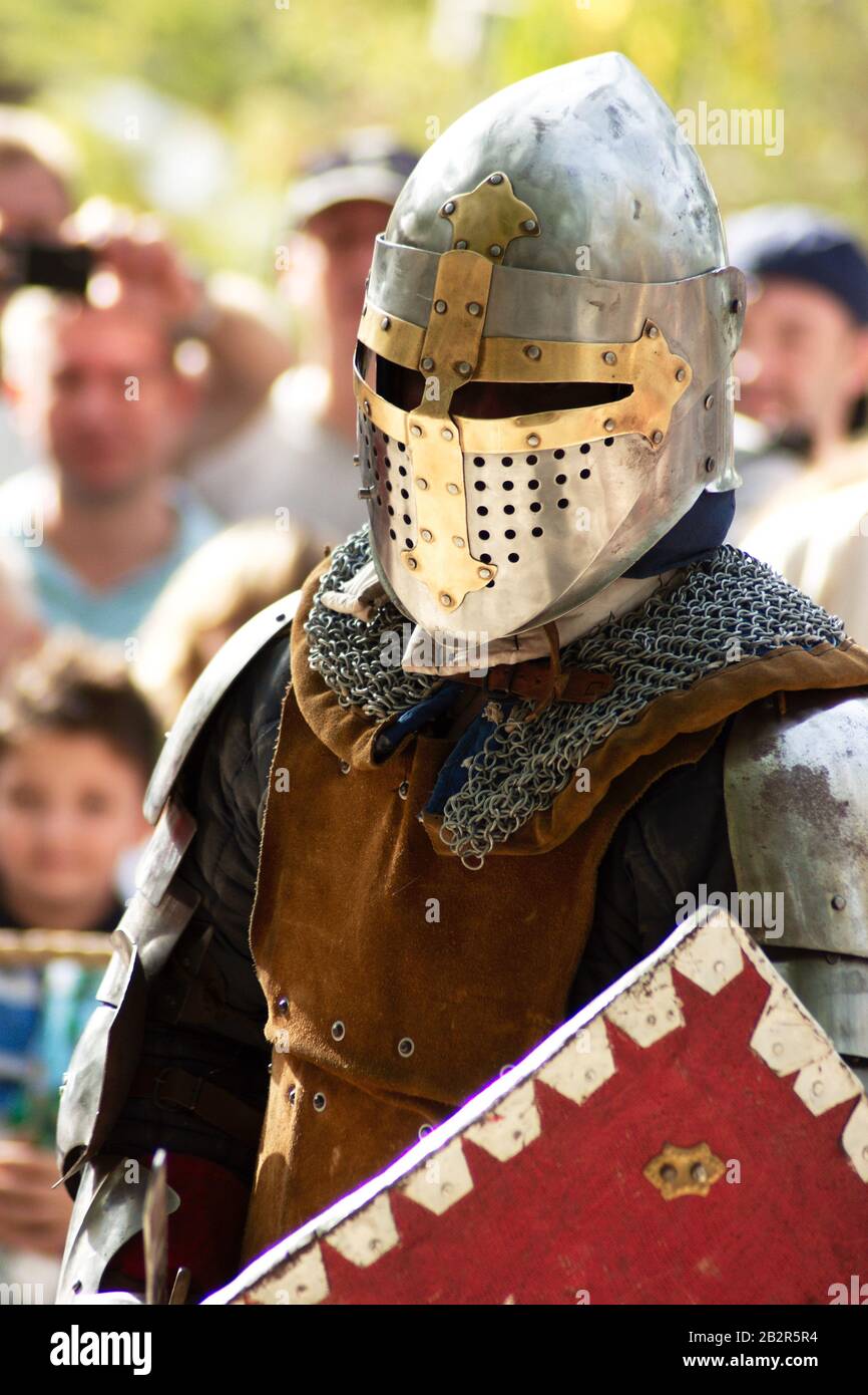 Medieval show hi-res stock photography and images - Alamy