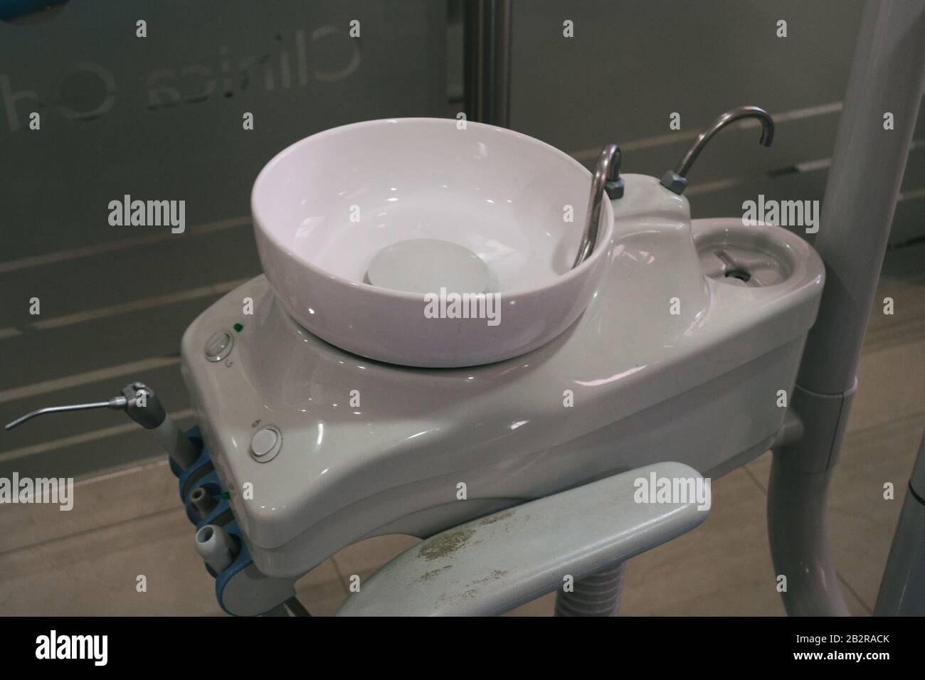 Dental spittoon hi-res stock photography and images - Alamy