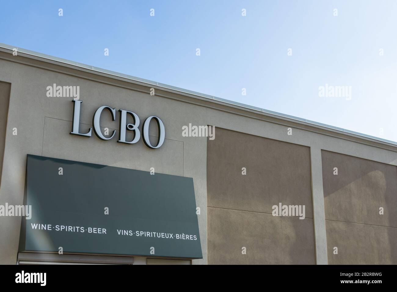 Liquor store logo hi-res stock photography and images - Alamy